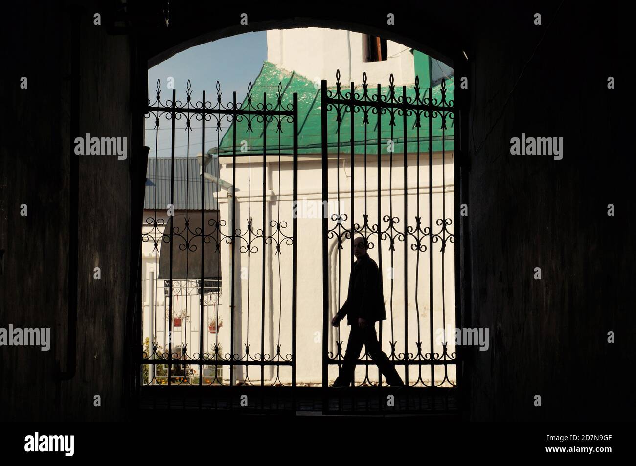 Man walking forward hi-res stock photography and images - Alamy