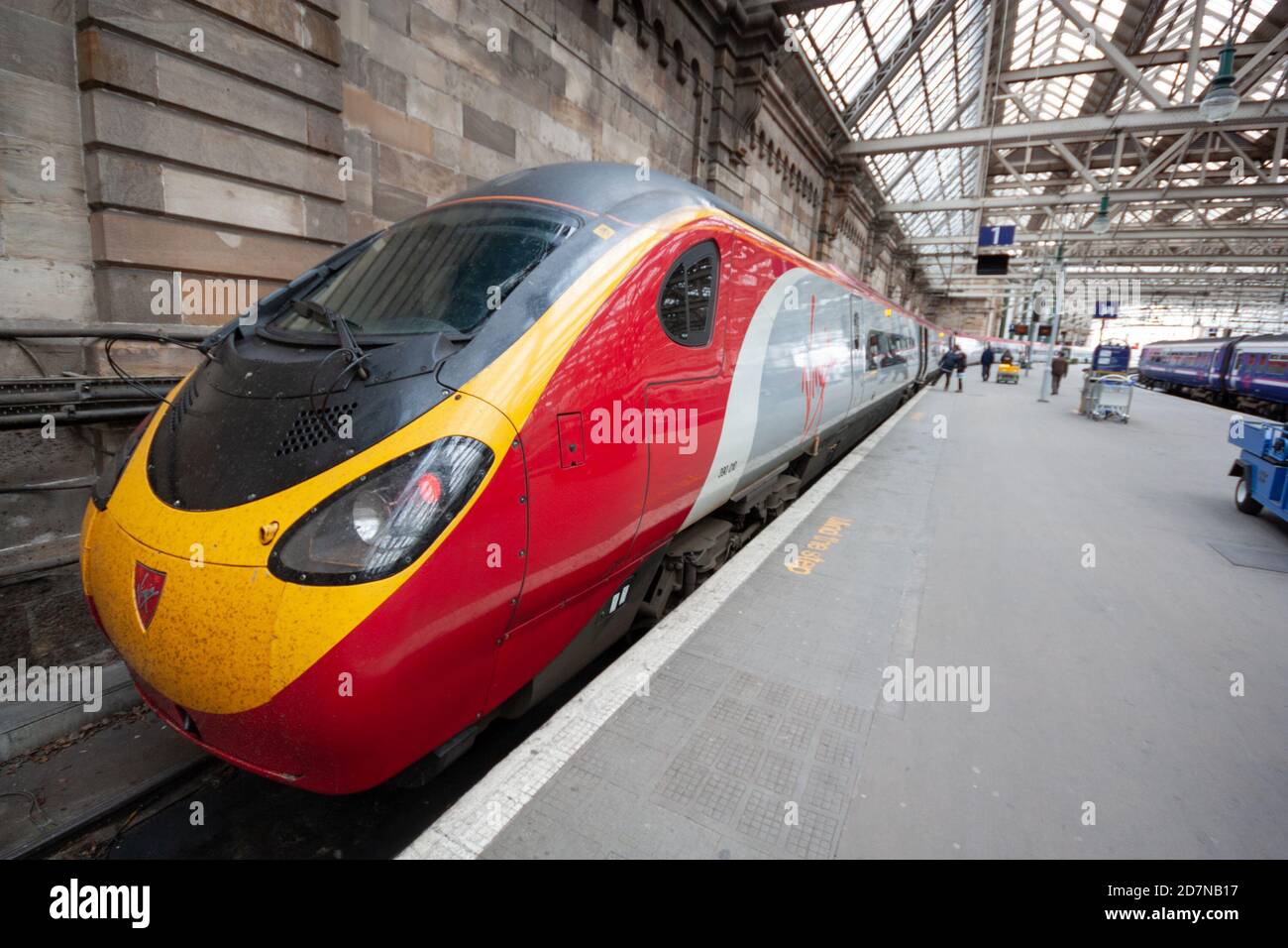 Virgin Trains' Class 390 Pendolino at platform 1 Glasgow Central, April ...
