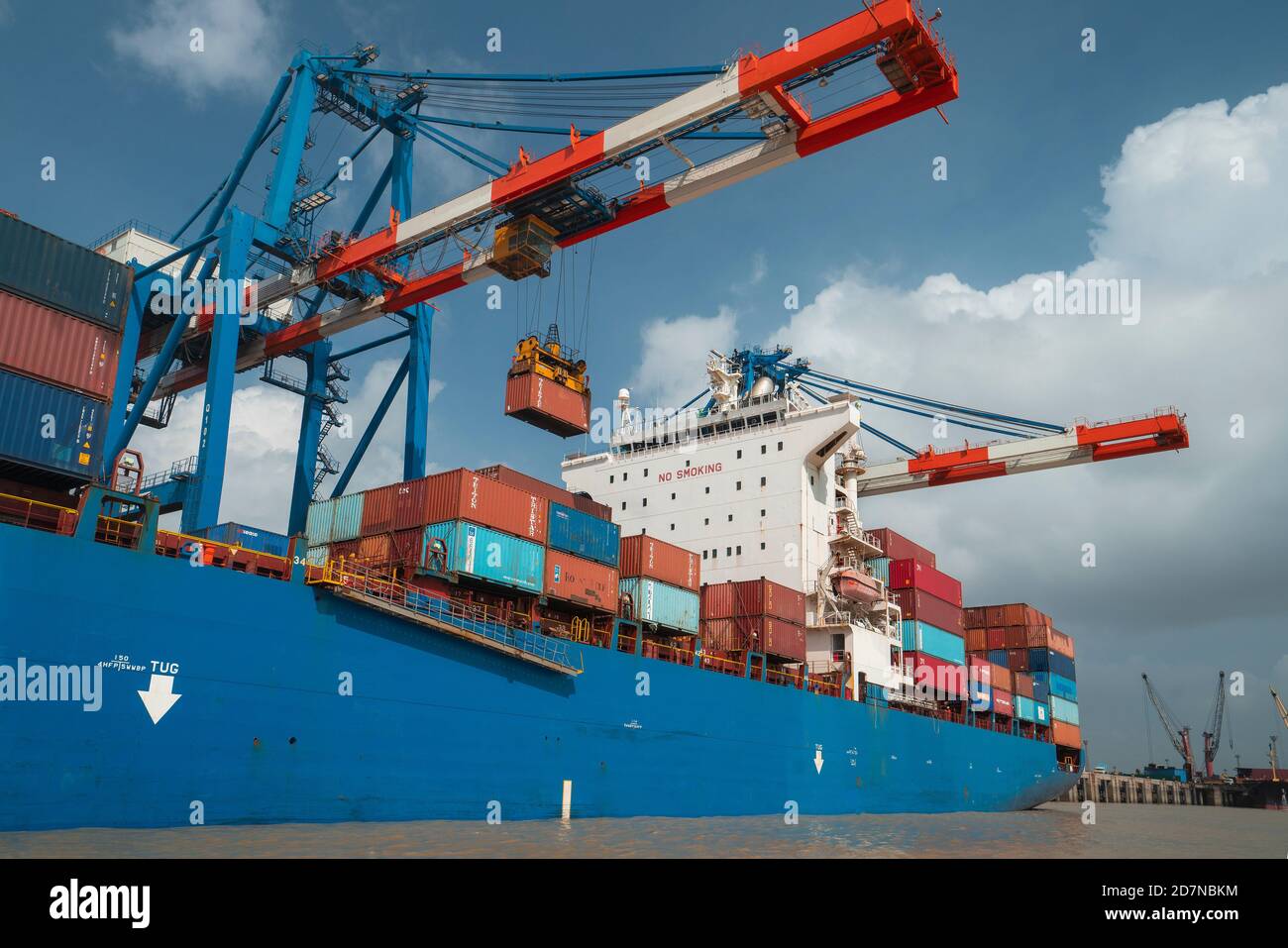Kandla,20 August, 2019: Low angle view of loading colourful containers ...