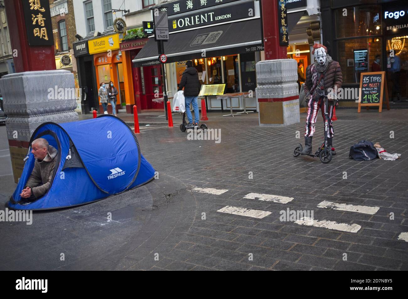 China homeless hi-res stock photography and images - Alamy