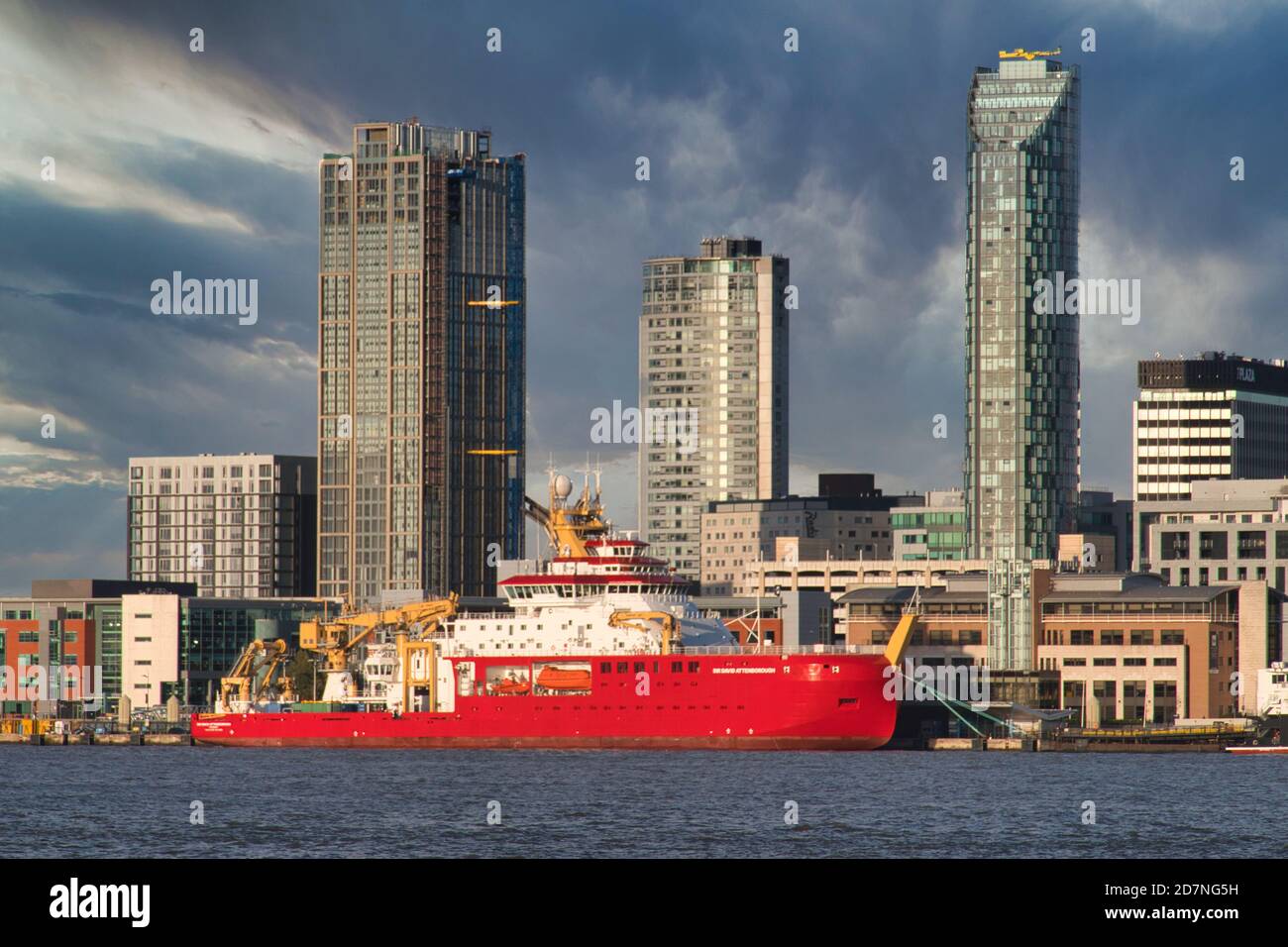 Sir david attenborough icebreaker hi-res stock photography and images ...