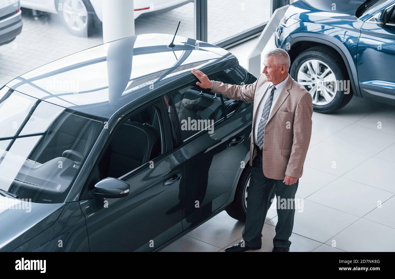 Old rich man walking hi-res stock photography and images - Alamy