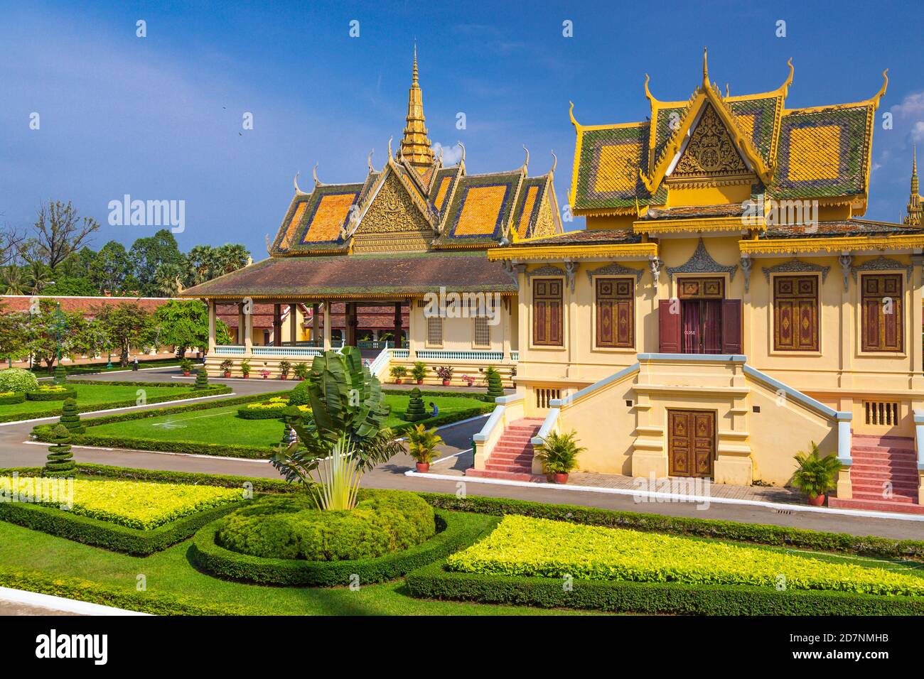 The Royal Palace complex of pagoda architecture buildings in Phnom Penh ...