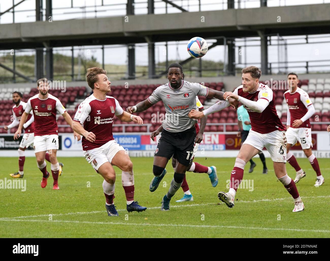 Charlton athletics omar bogle hi-res stock photography and images - Alamy