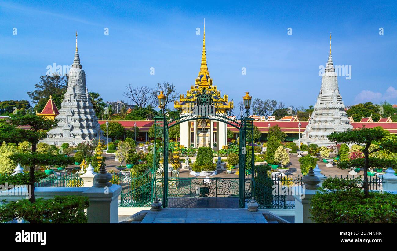 The spires, stuppas and pagoda architecture of the Silver Pagoda ...
