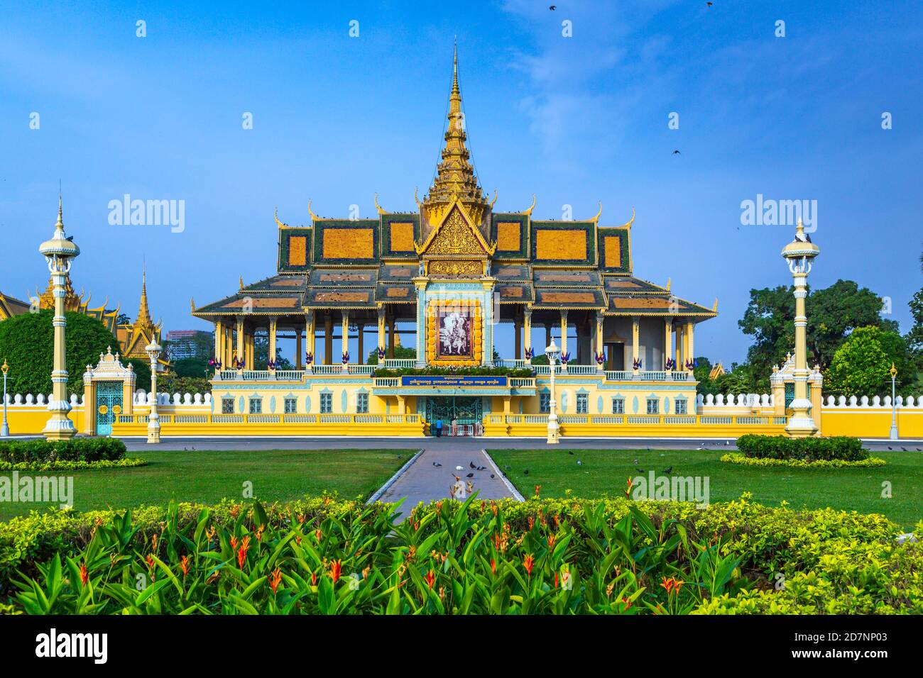 The Royal Palace complex of pagoda architecture buildings in Phnom Penh ...