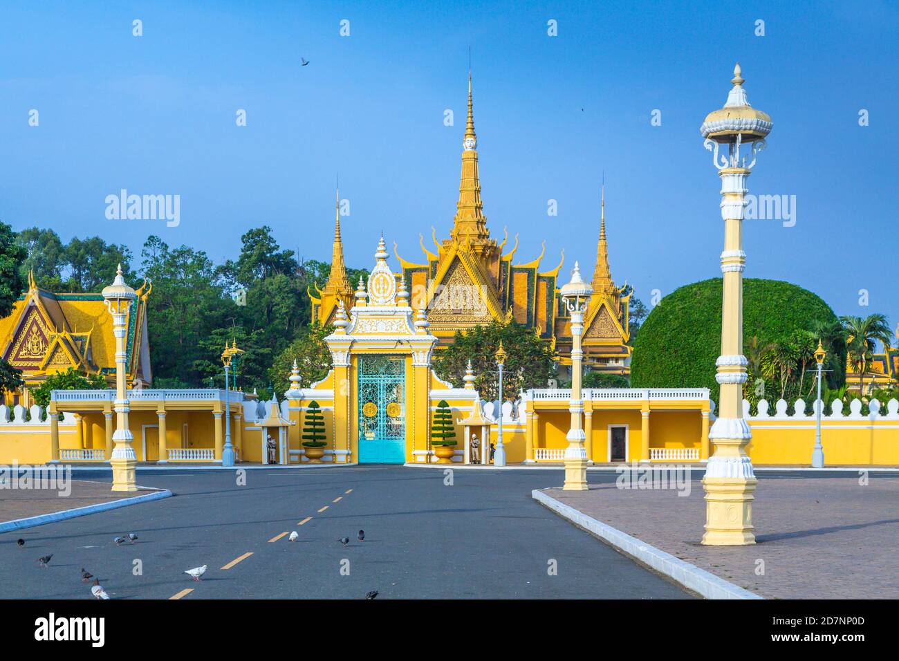 The Royal Palace complex of pagoda architecture buildings in Phnom Penh ...