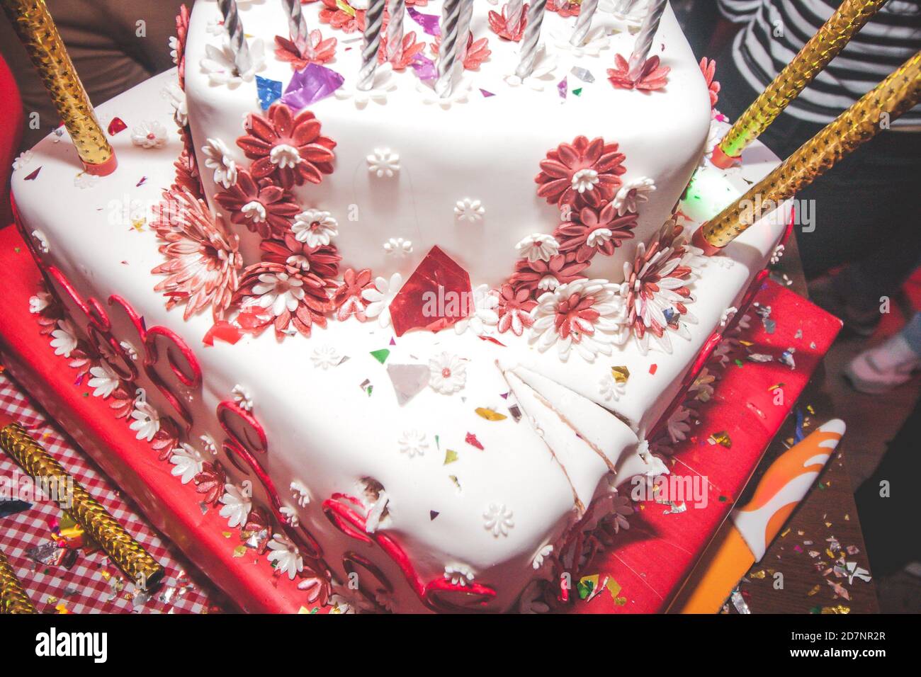 Cake with fireworks and candles Stock Photo - Alamy