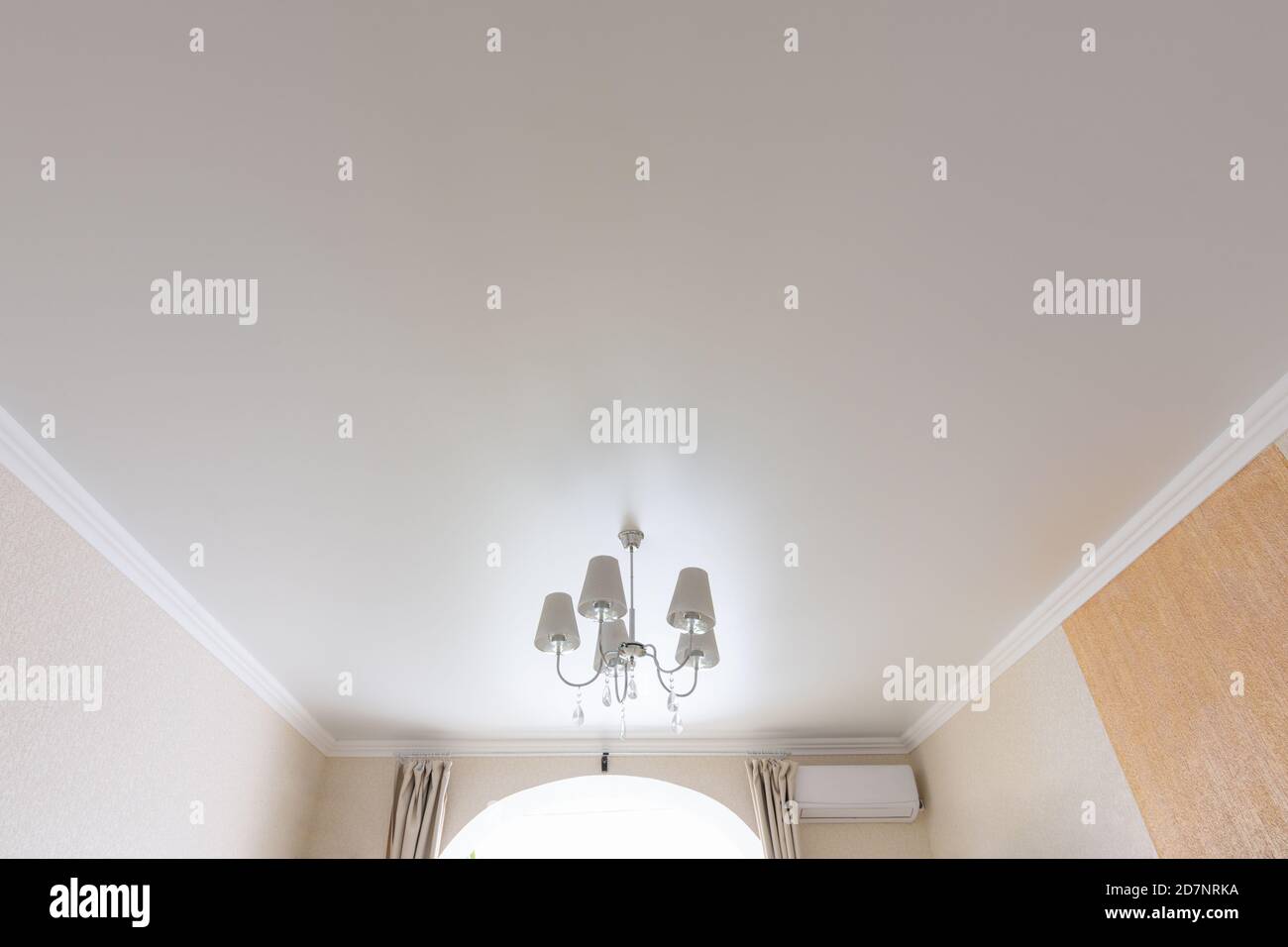 Classic white matte ceiling in the hall Stock Photo - Alamy