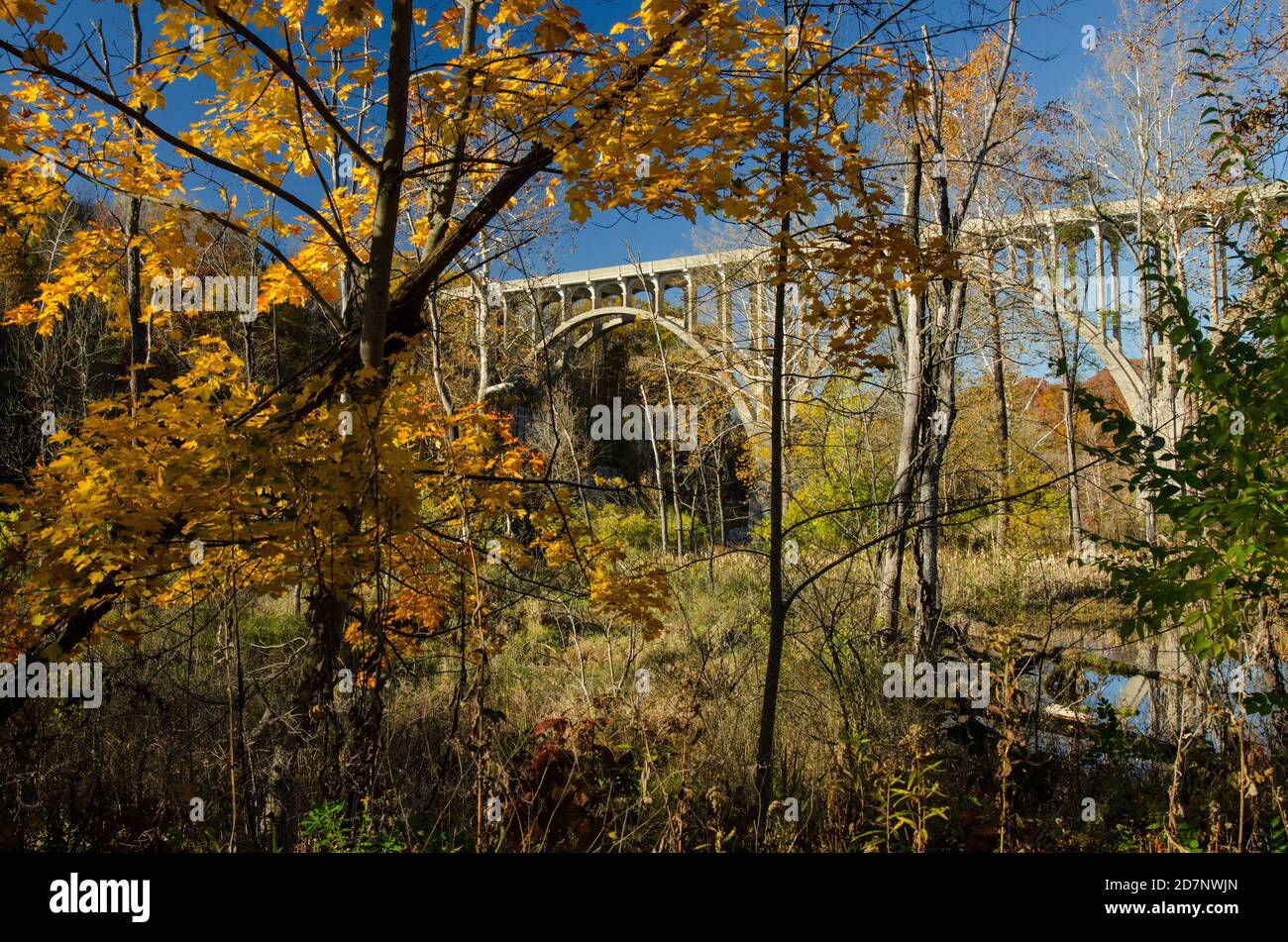 Route 82 Bridge in the Fall Over the Cuyahoga Valley National Park ...