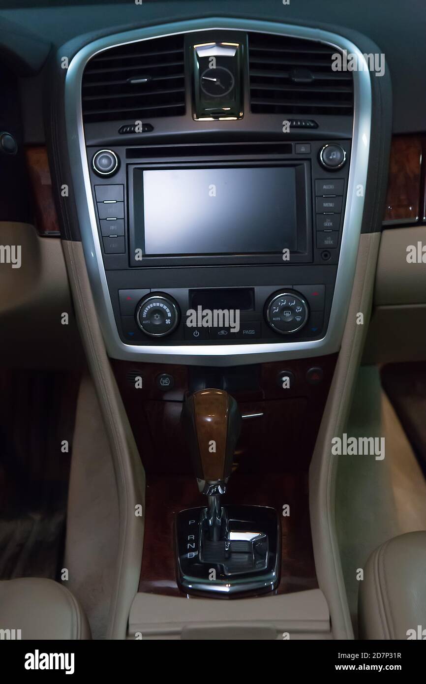 lever of transmission of expensive prestigious car Stock Photo - Alamy