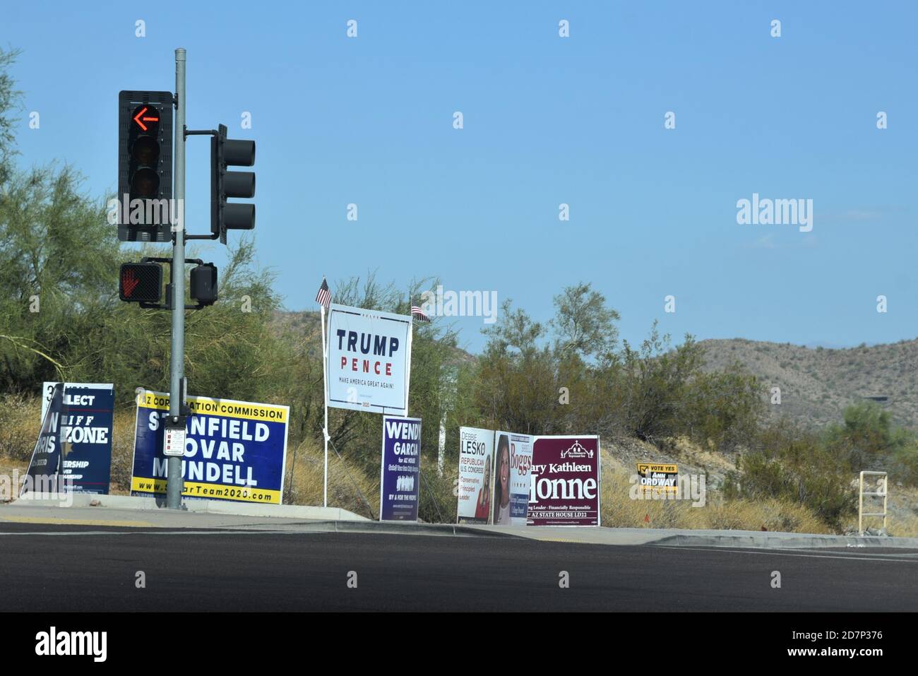 Election campaign signs hi-res stock photography and images - Alamy