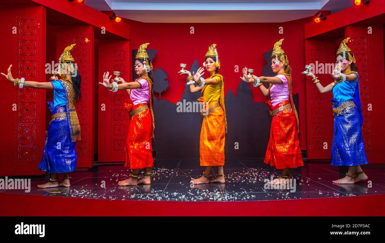 A traditional dance performance in Cambodia, Asia Stock Photo - Alamy