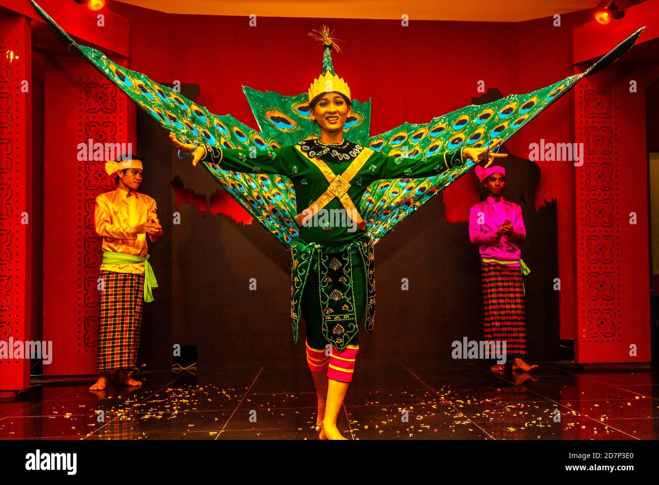 A traditional dance performance in Cambodia, Asia Stock Photo - Alamy
