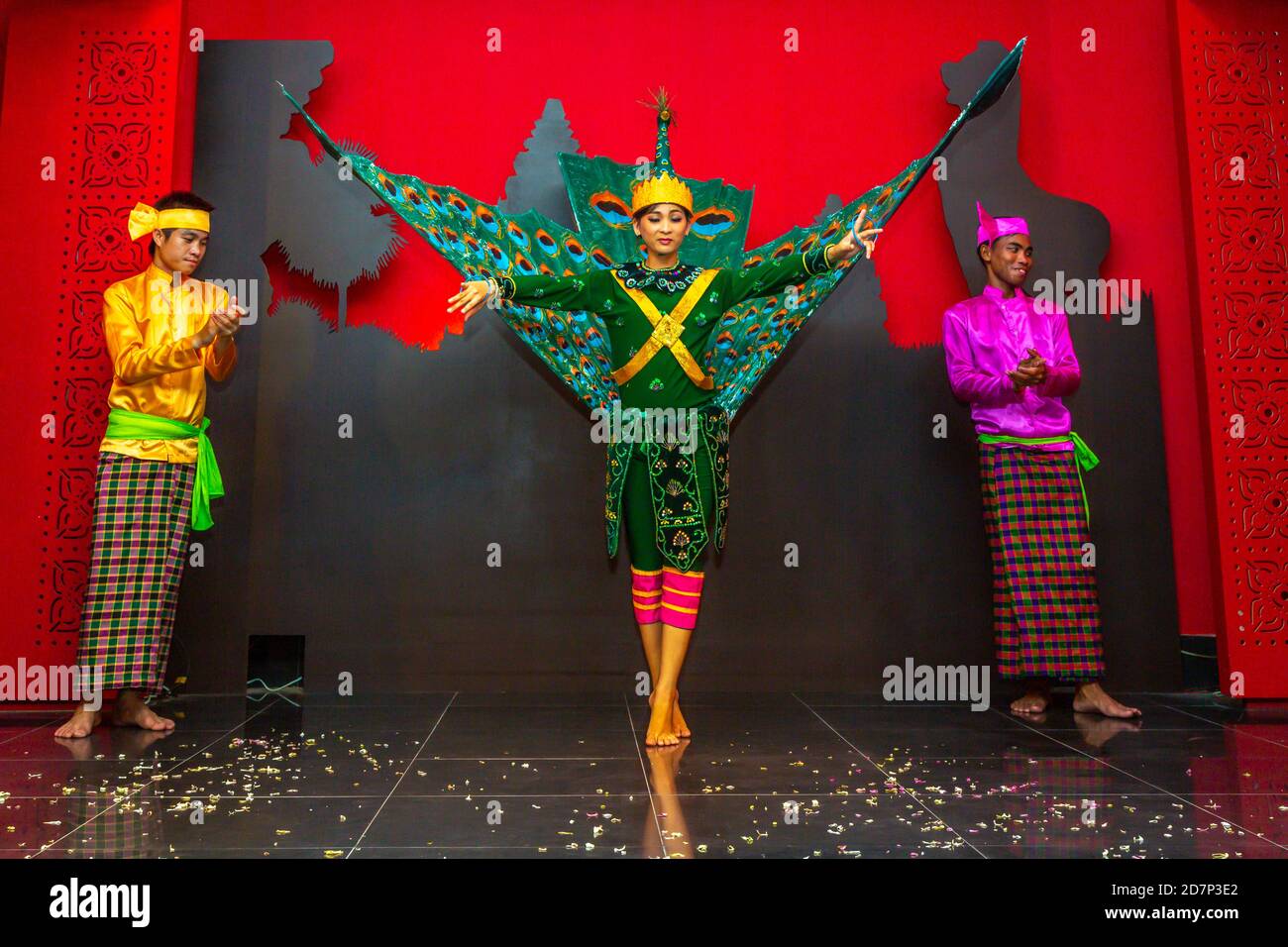 A traditional dance performance in Cambodia, Asia Stock Photo - Alamy