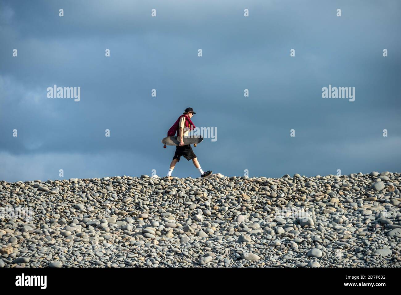 Pebble ridge hi-res stock photography and images - Alamy