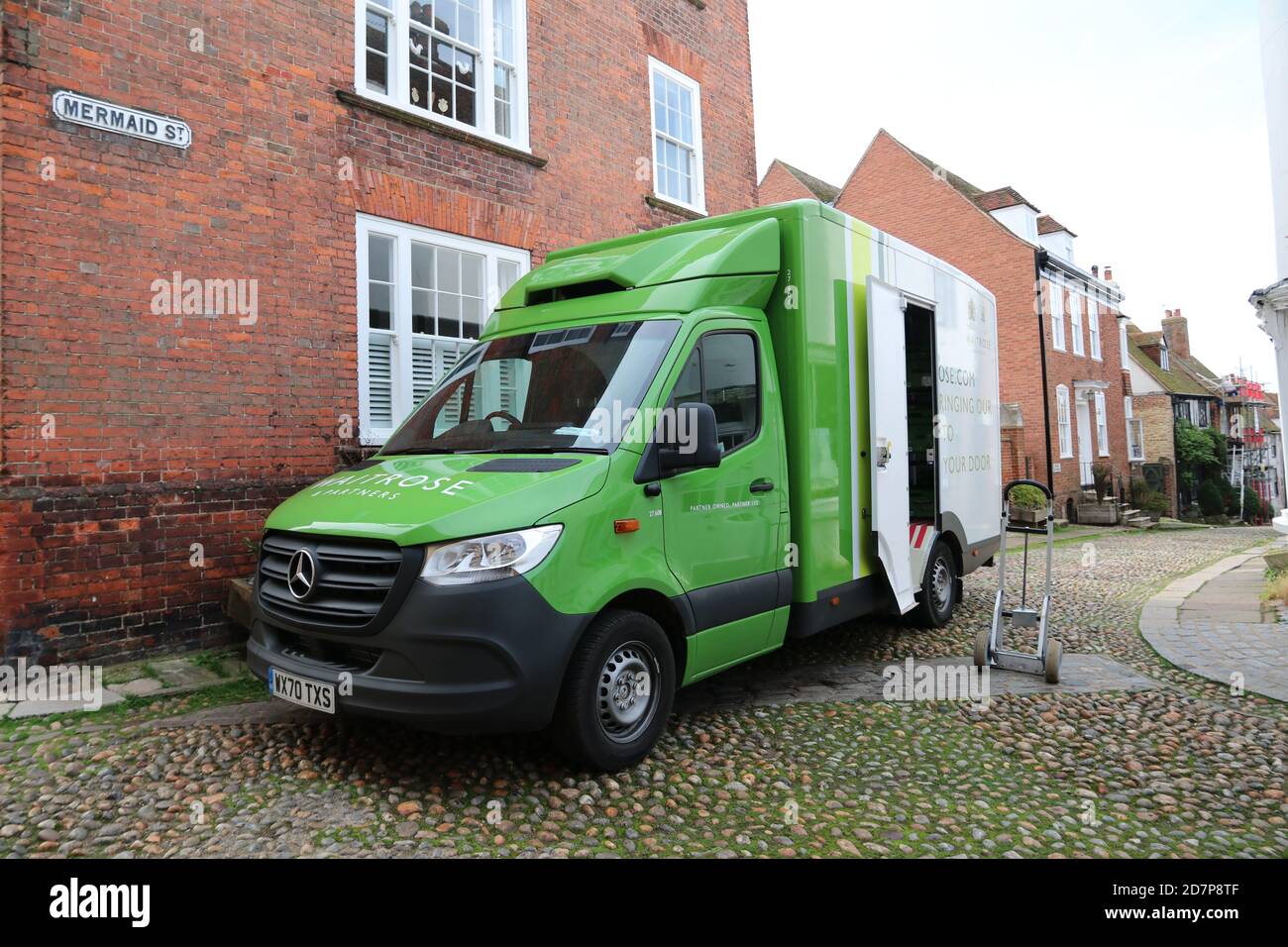 WAITROSE HOME DELIVERY VAN Stock Photo - Alamy