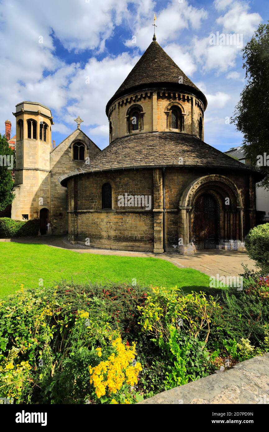 The Round church, Cambridge City, Cambridgeshire, England, UK Stock ...