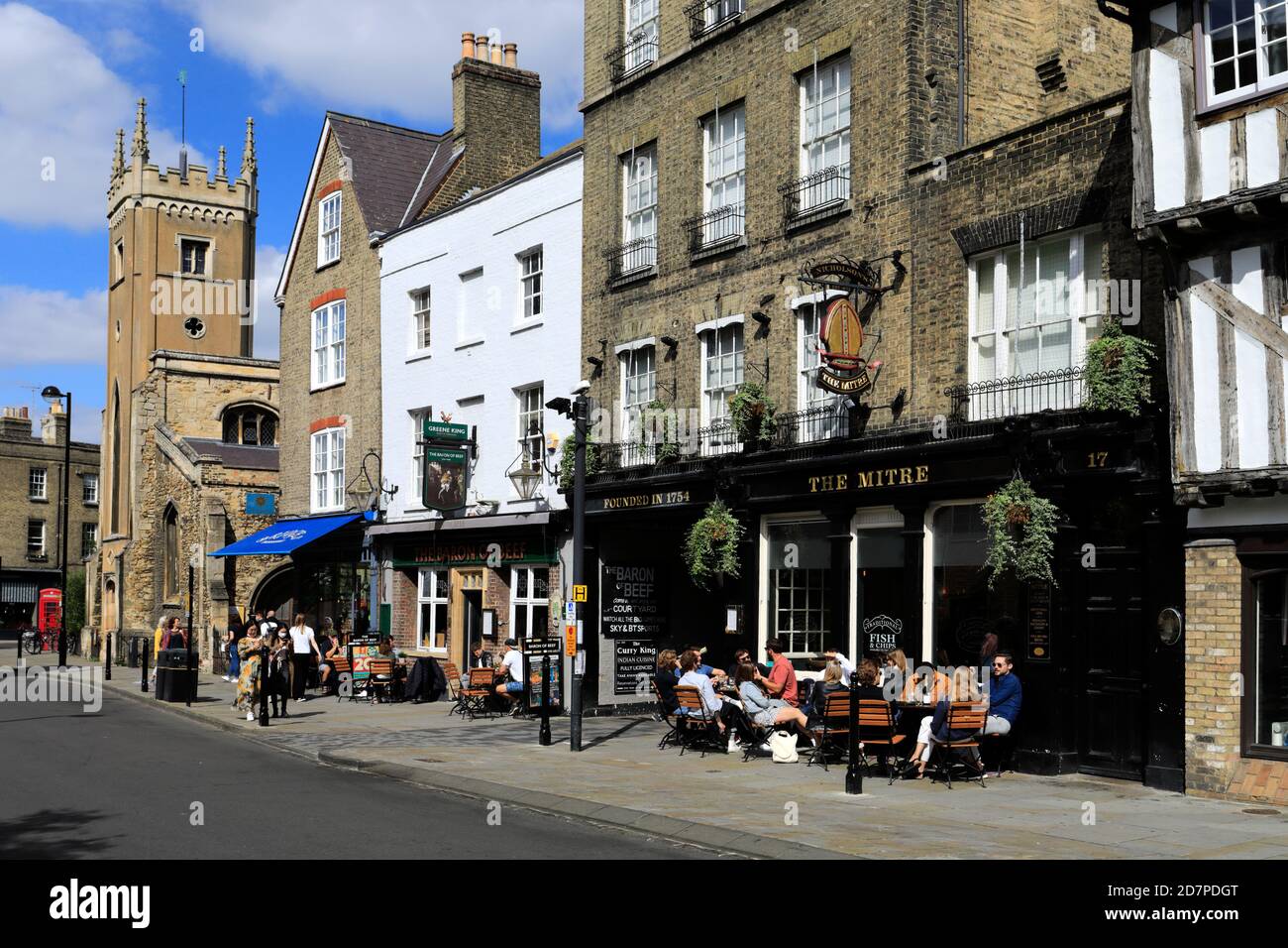 Summer view of Bridge Street, Cambridge City, Cambridgeshire, England ...