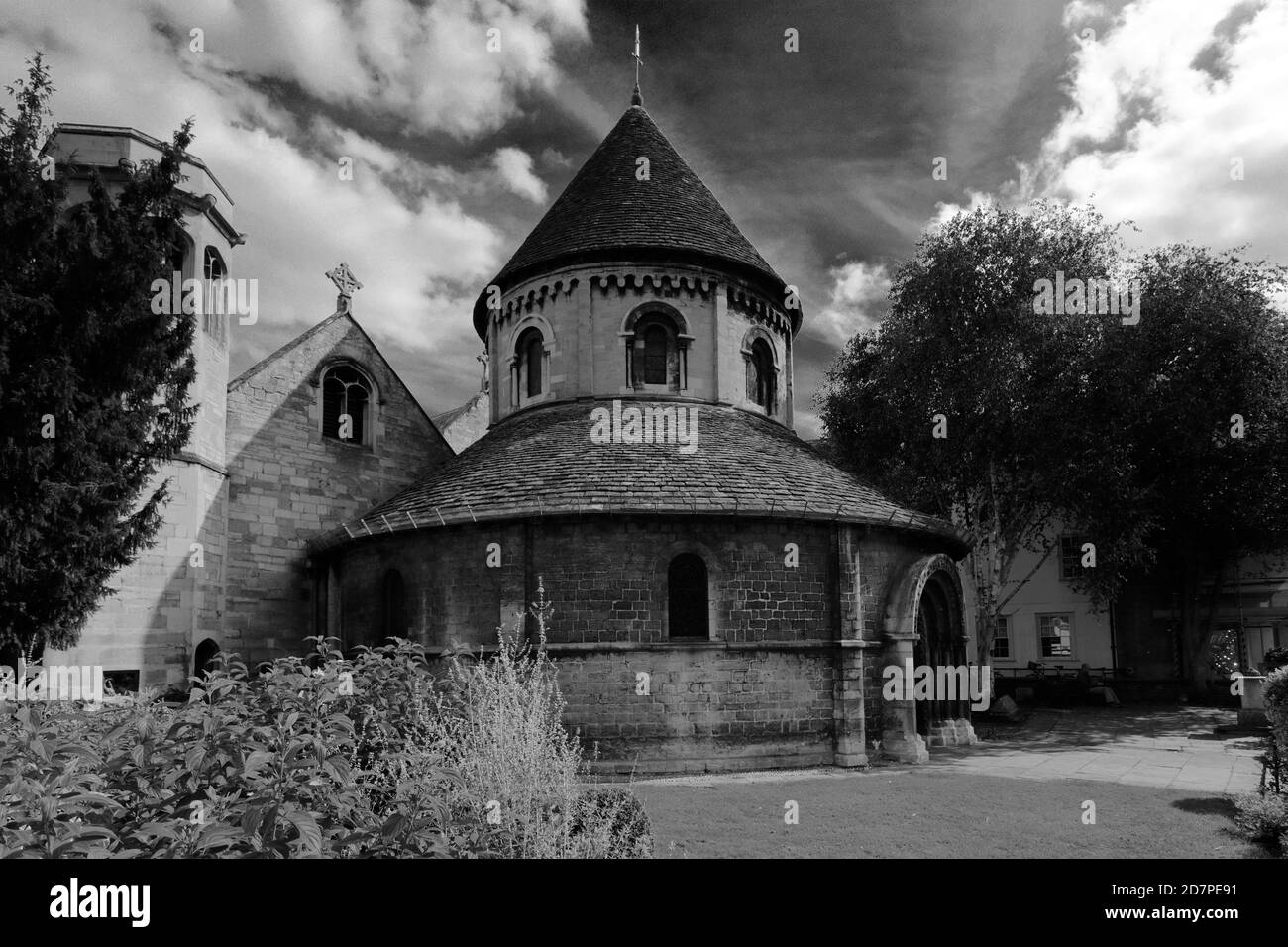 The Round church, Cambridge City, Cambridgeshire, England, UK Stock ...