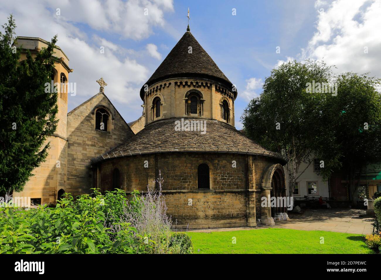 The Round church, Cambridge City, Cambridgeshire, England, UK Stock ...