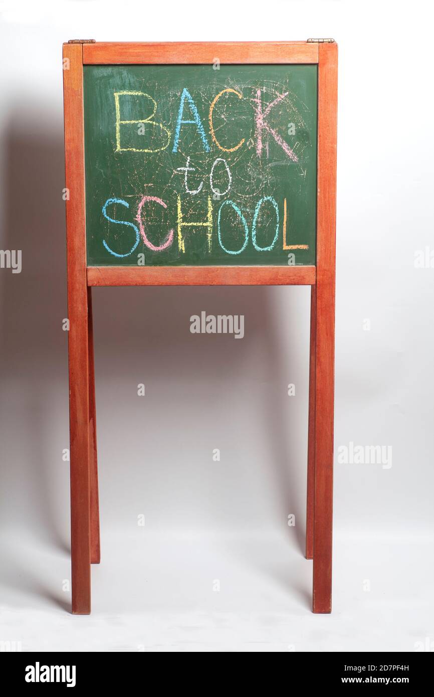 Back to School On Chalkboard Stock Photo - Alamy