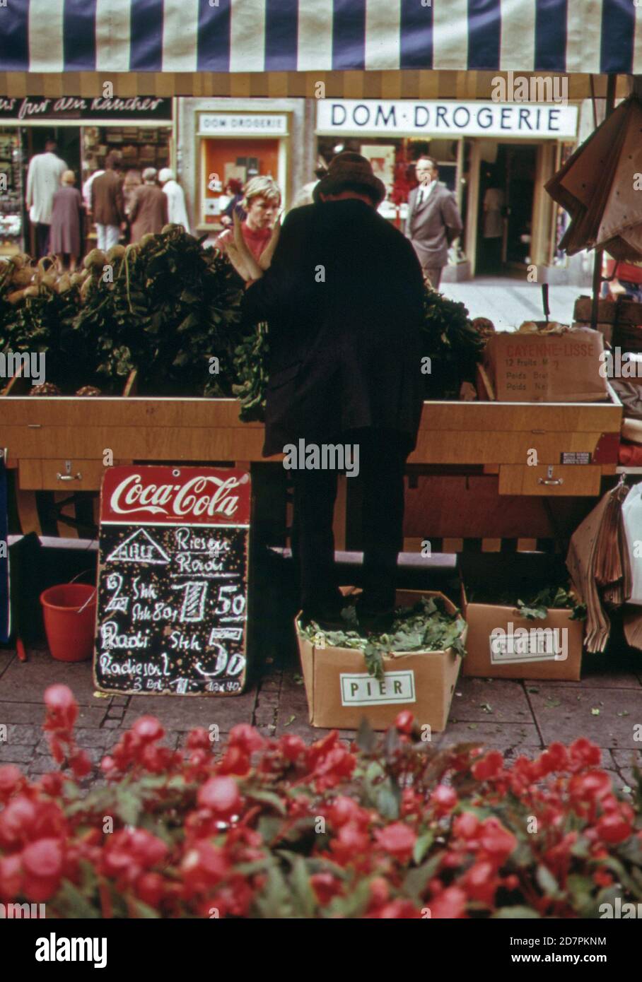 Coca cola sign 1970s hi-res stock photography and images - Alamy
