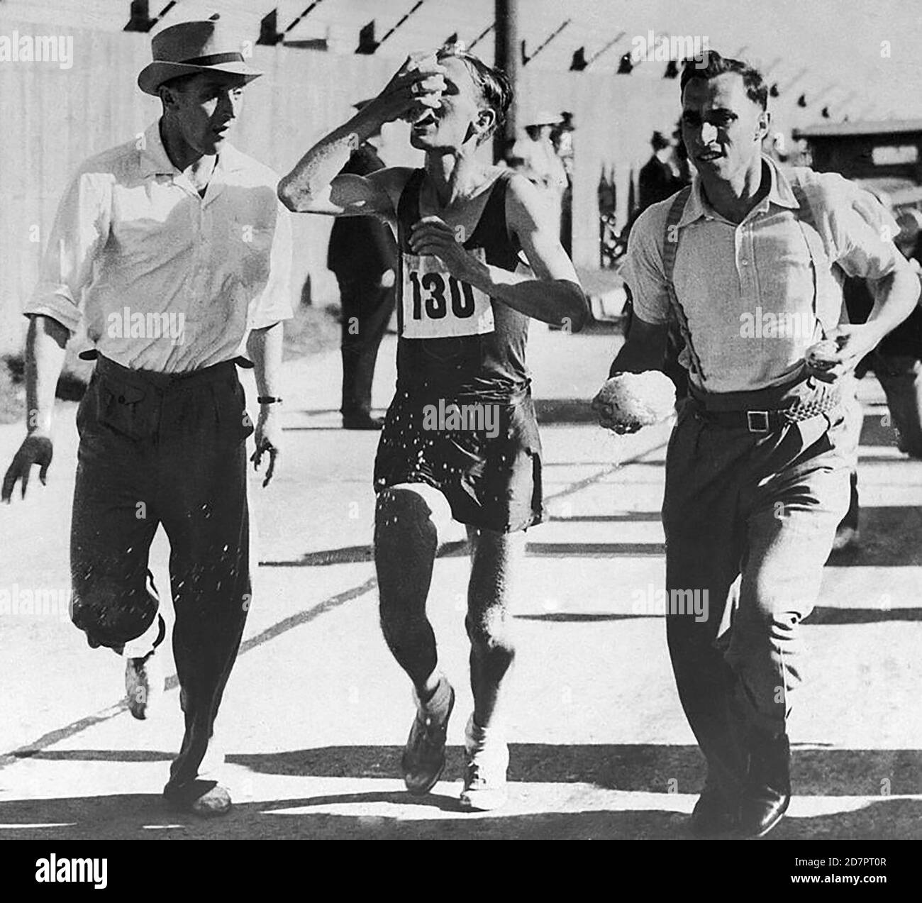 1930s marathon runner hi-res stock photography and images - Alamy