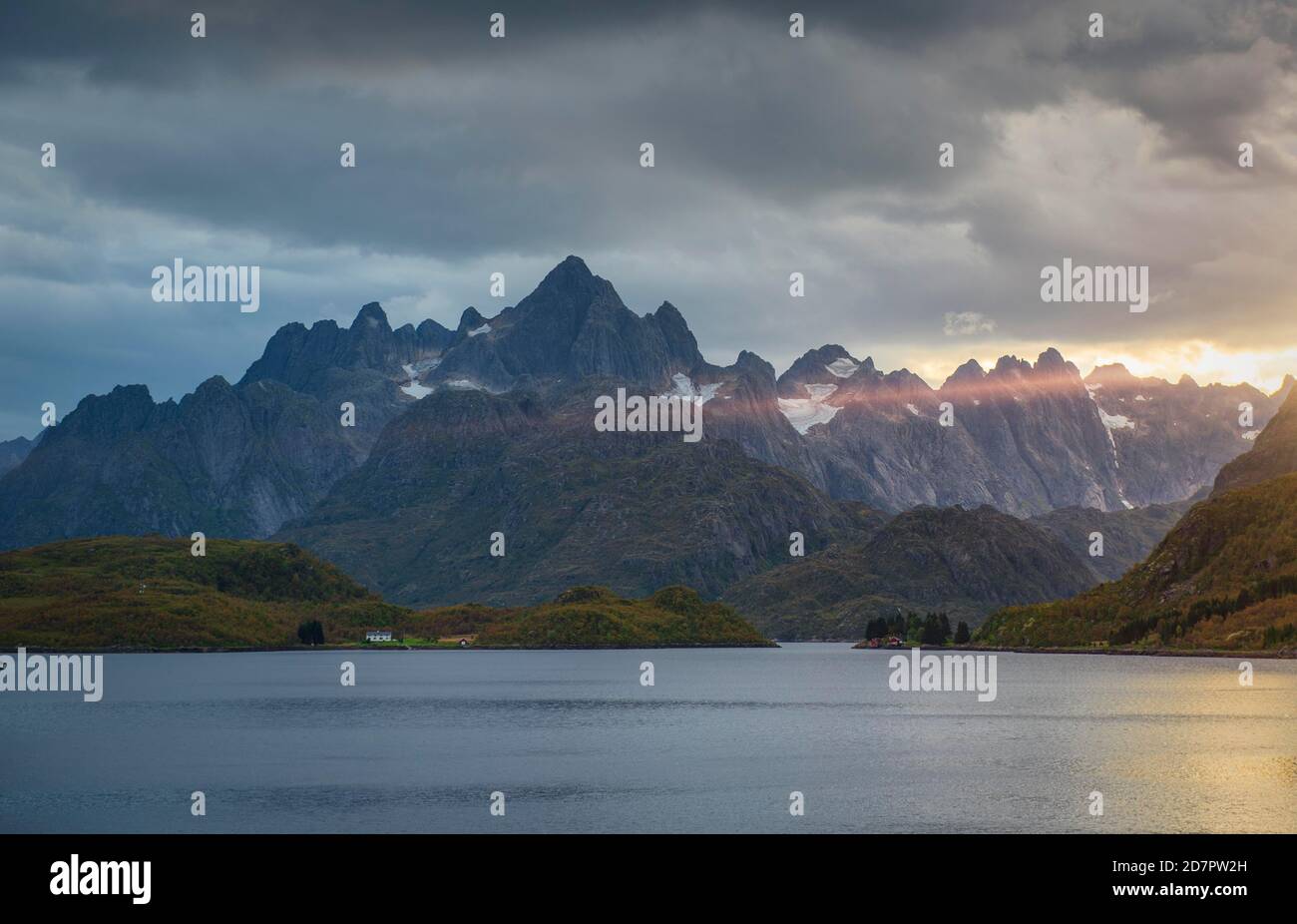 Lofoten sun hi-res stock photography and images - Alamy
