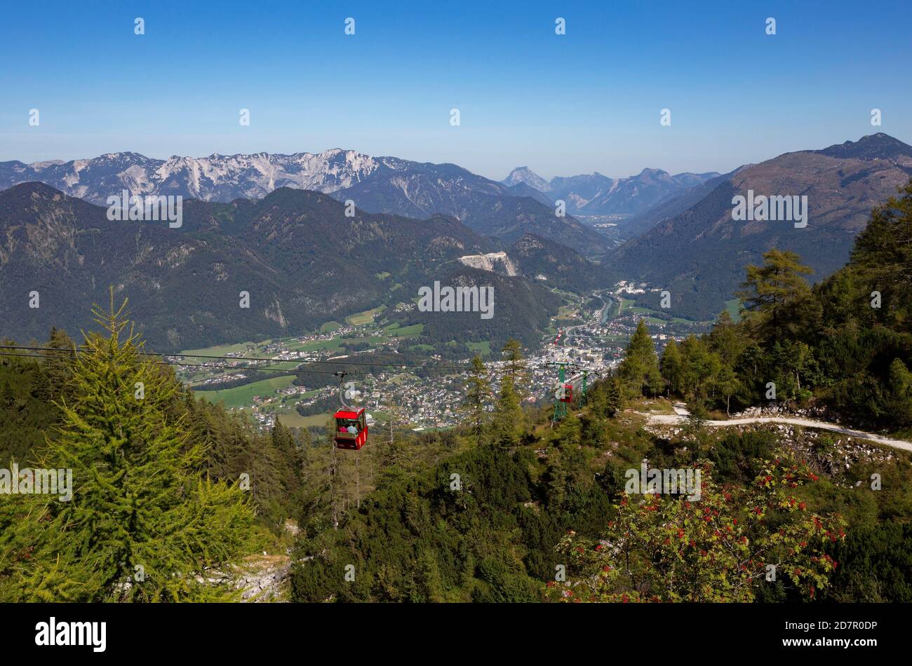 Katrin cable car with view of Bad Ischl, Salzkammergut, Upper Austria ...