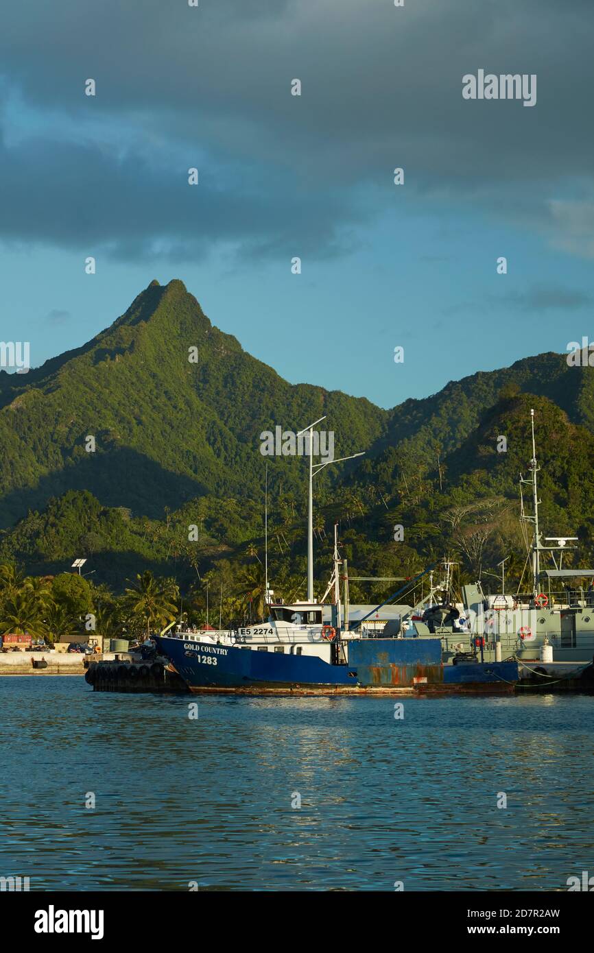 Boats, Avatui Harbour, Avarua, Rarotonga, Cook Islands, South Pacific ...