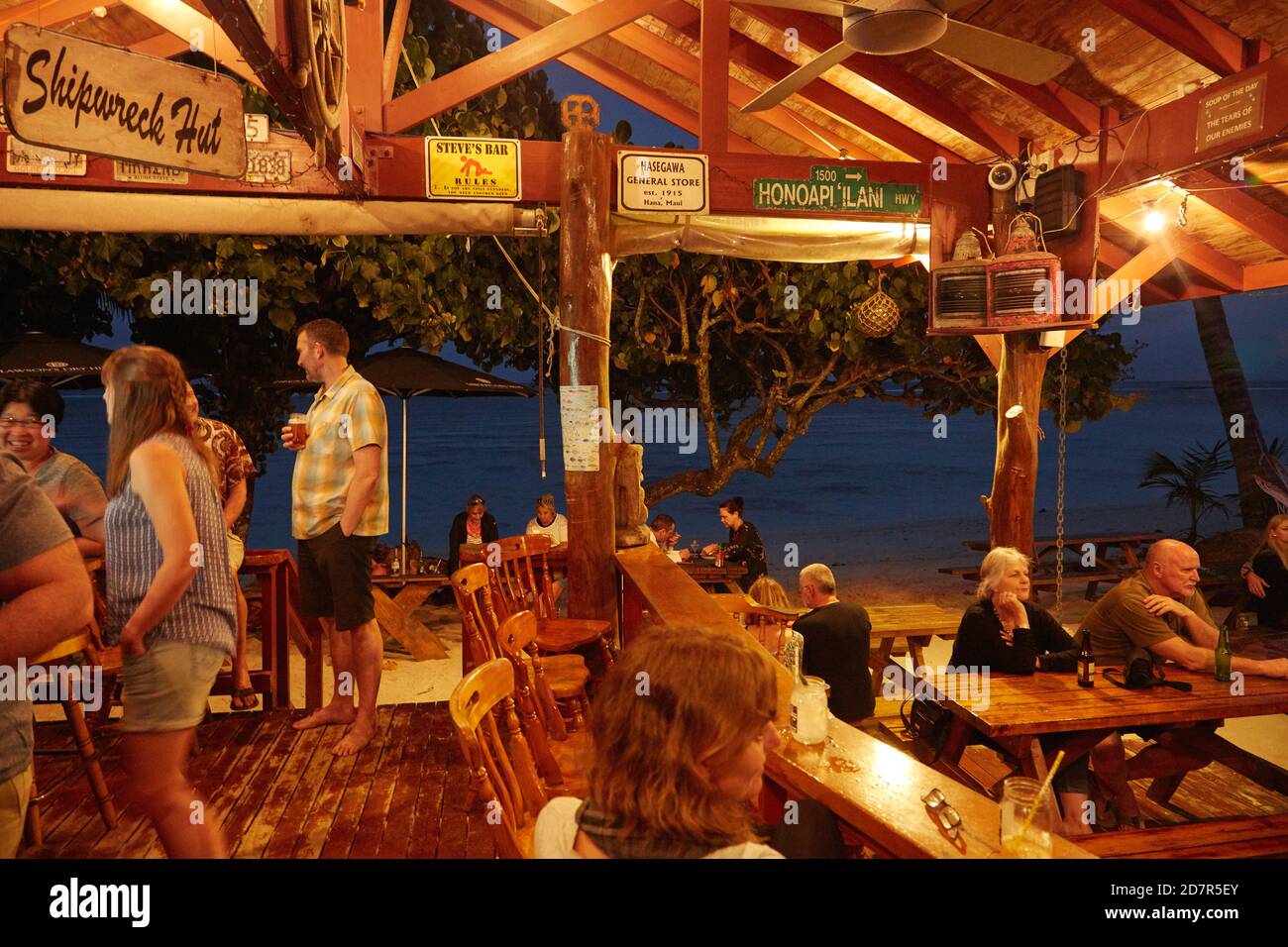 Shipwreck Bar at Aro'a Beachside Inn, Aorangi District, Rarotonga, Cook ...
