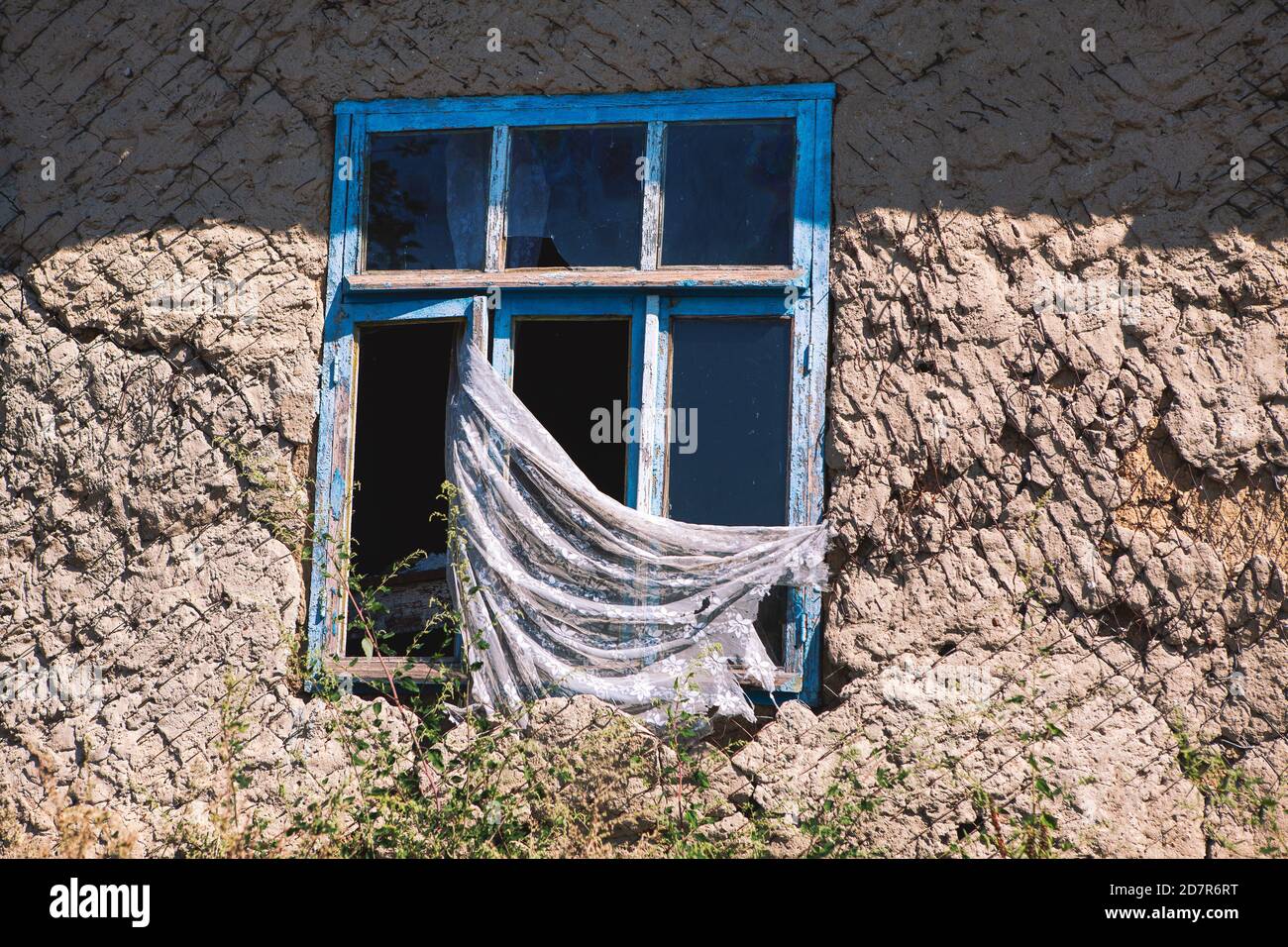 Old window with broken glass , part of abandoned house Stock Photo - Alamy