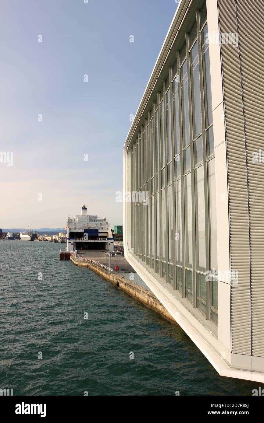 Rear view of Brittany Ferries new Galicia ferry IMO 9856189 docked in ...