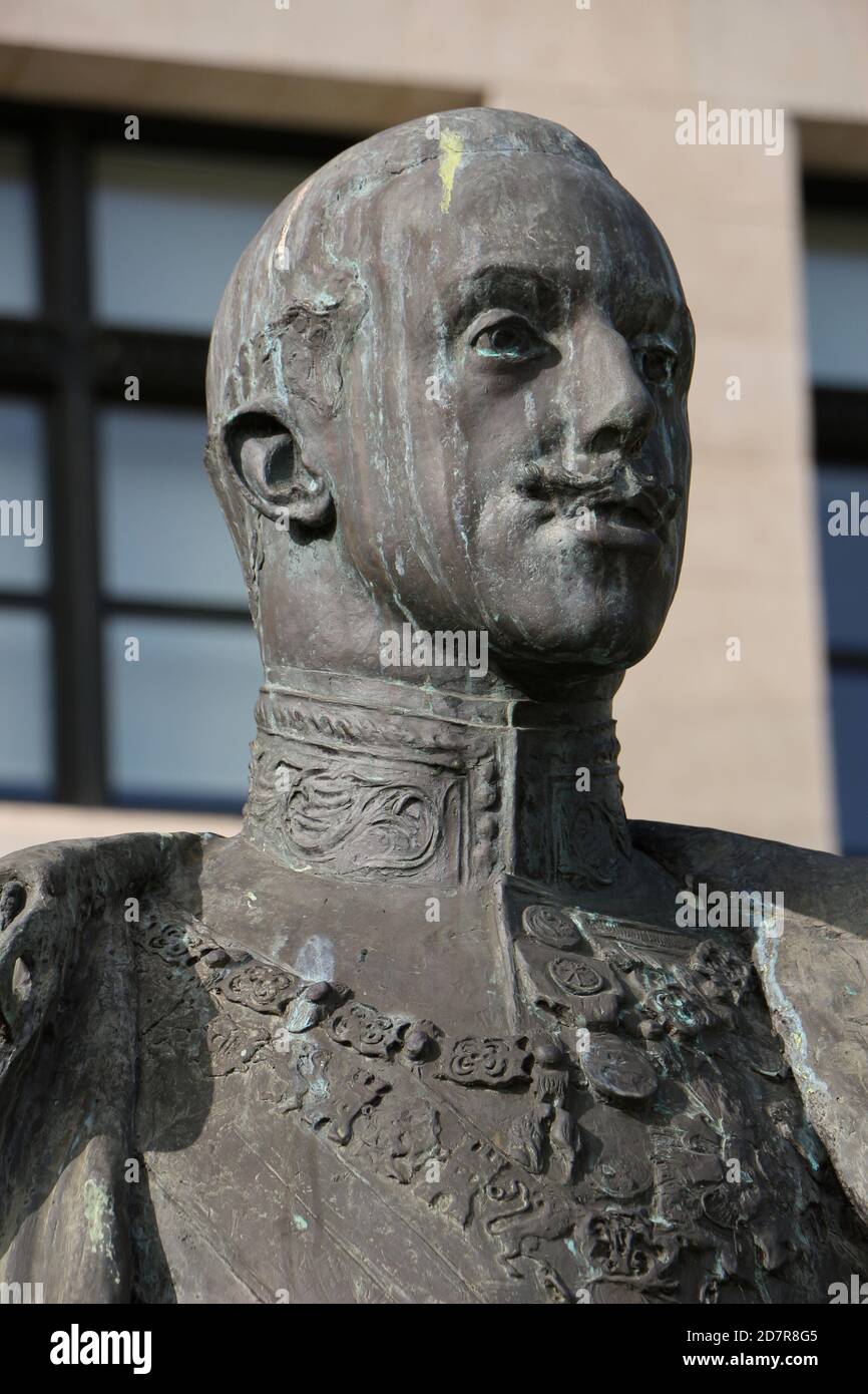 Plaza alfonso xiii hi-res stock photography and images - Alamy
