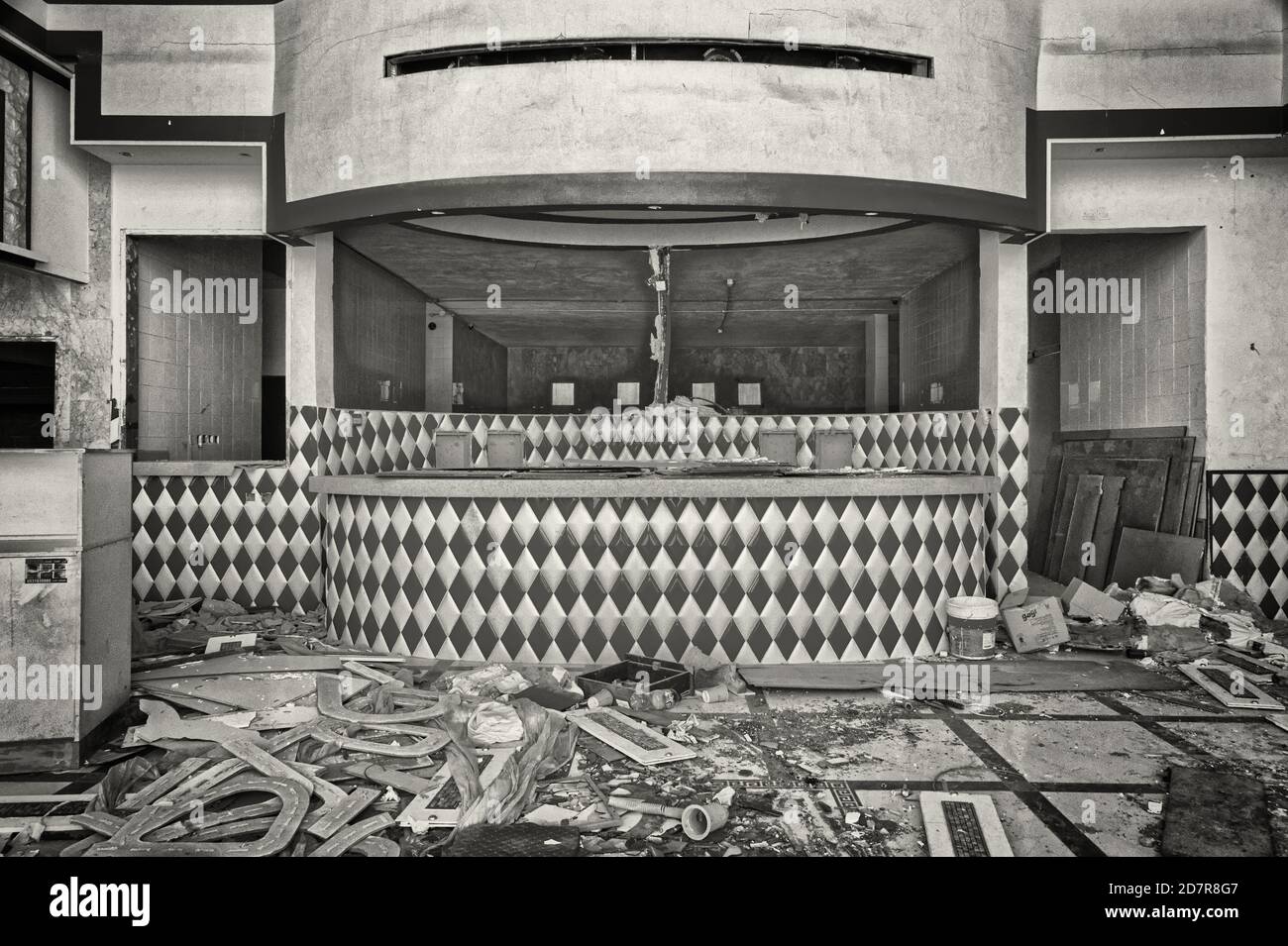 Hdr wide angle view hi-res stock photography and images - Alamy