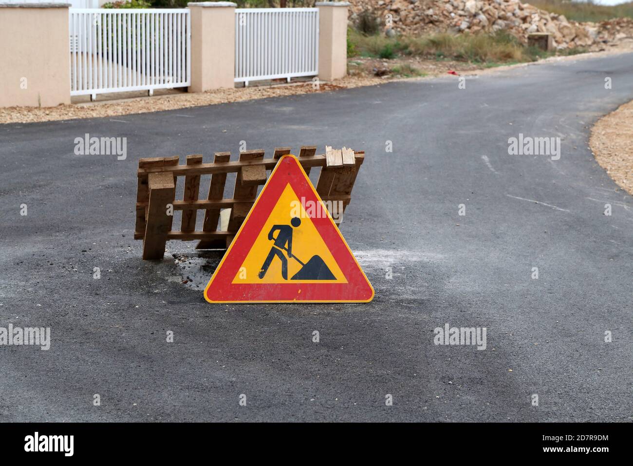 Pending construction hi-res stock photography and images - Alamy