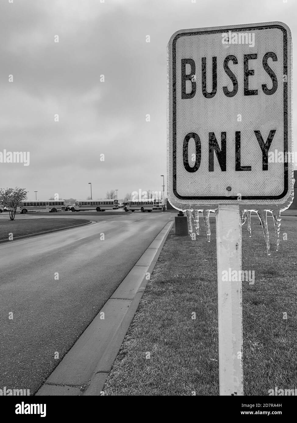 Weather closed school hi-res stock photography and images - Alamy
