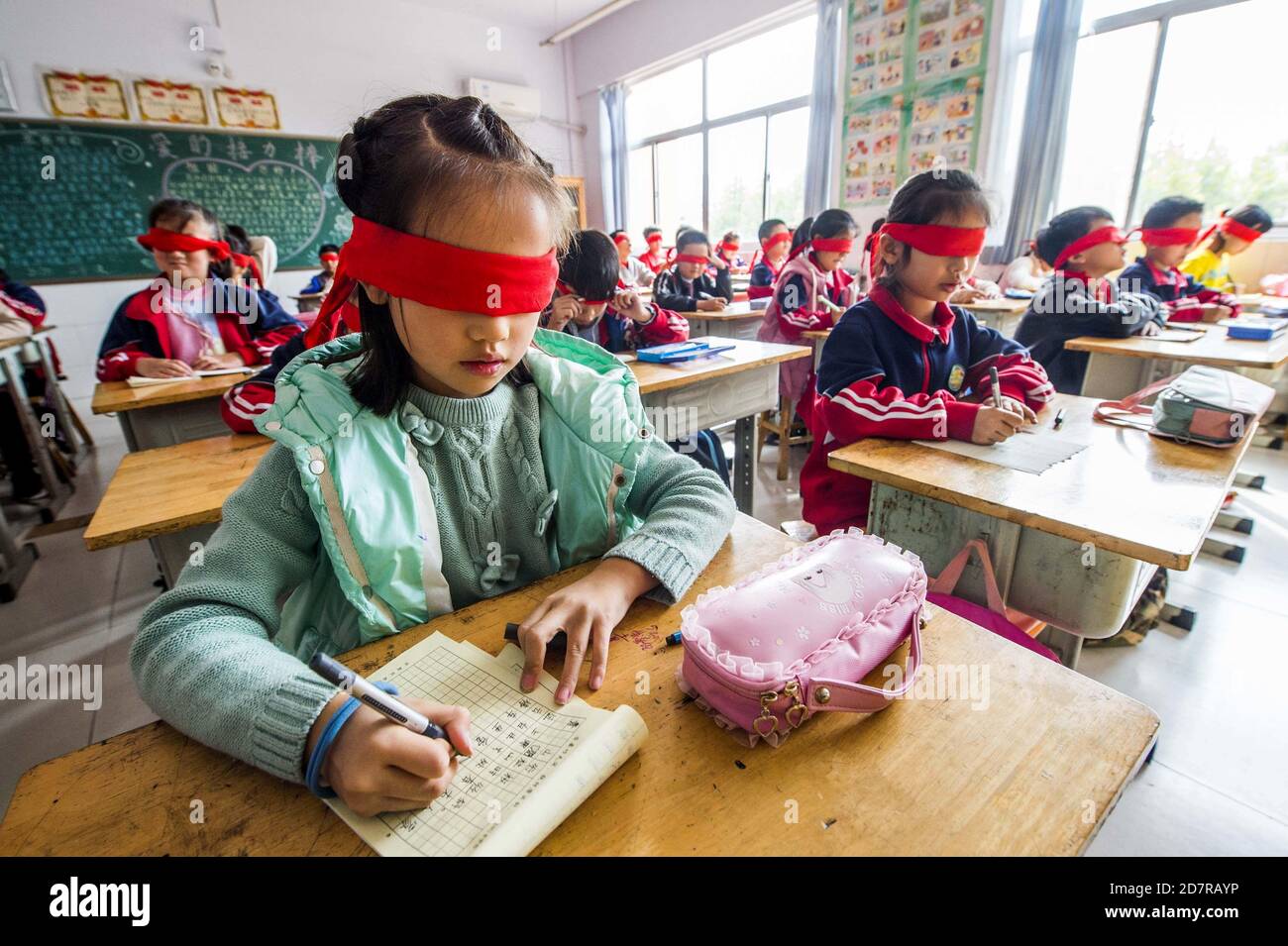 Blind children activity hi-res stock photography and images - Alamy