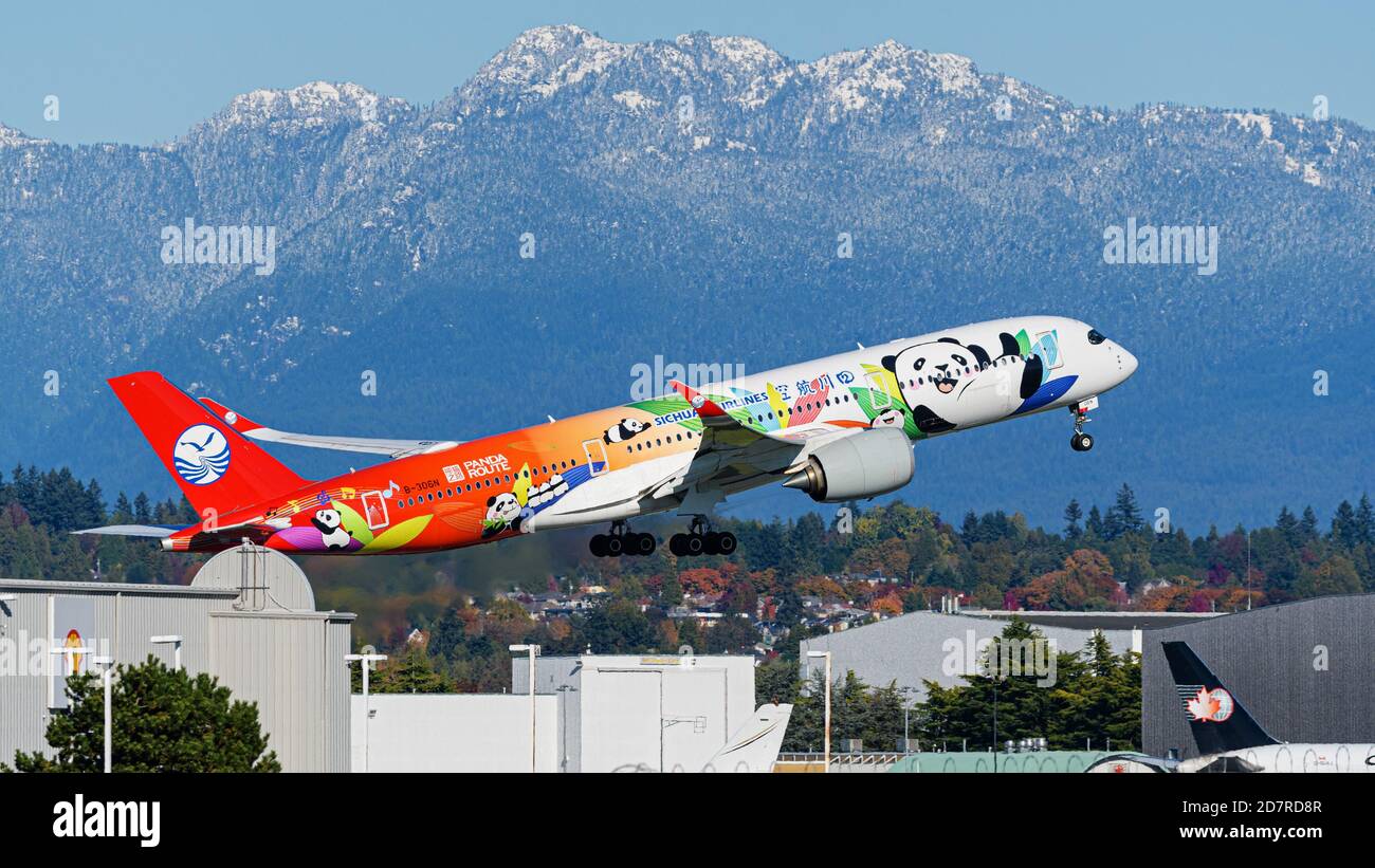 Richmond, British Columbia, Canada. 24th Oct, 2020. A Sichuan Airlines ...