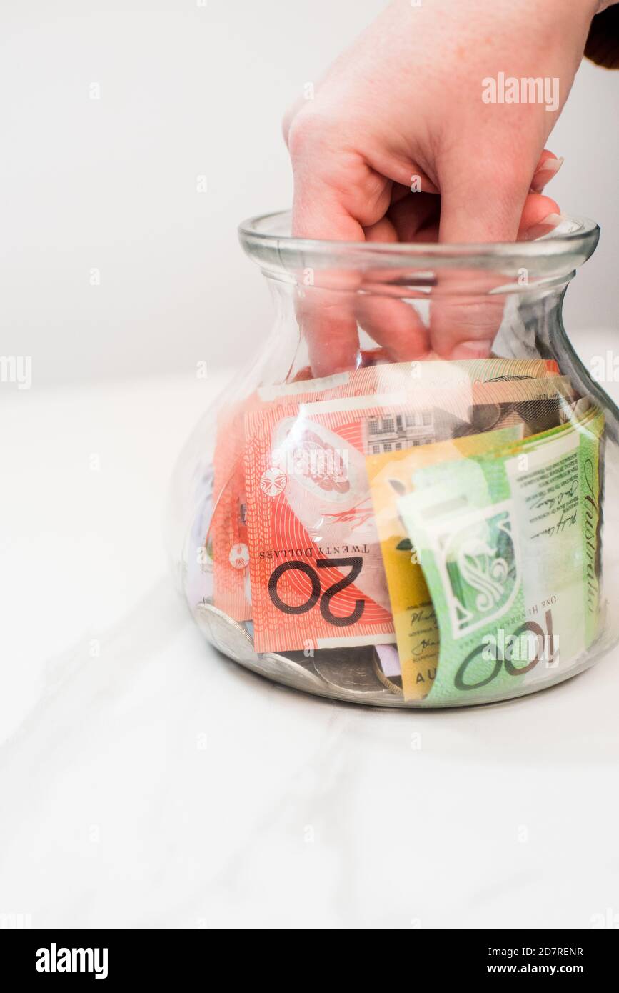 Australian five dollar banknote hi-res stock photography and images - Alamy