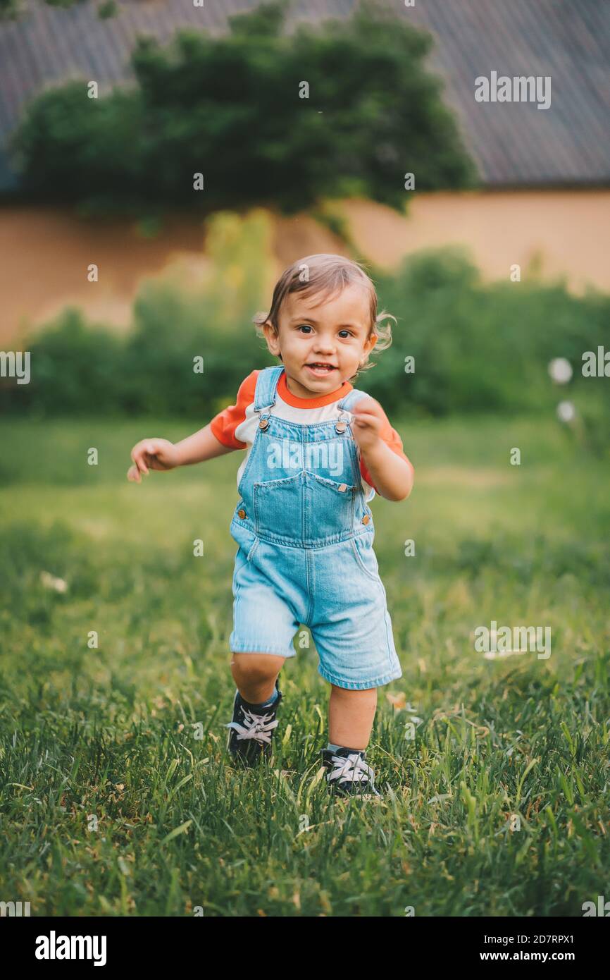 Perky kid hi-res stock photography and images - Alamy