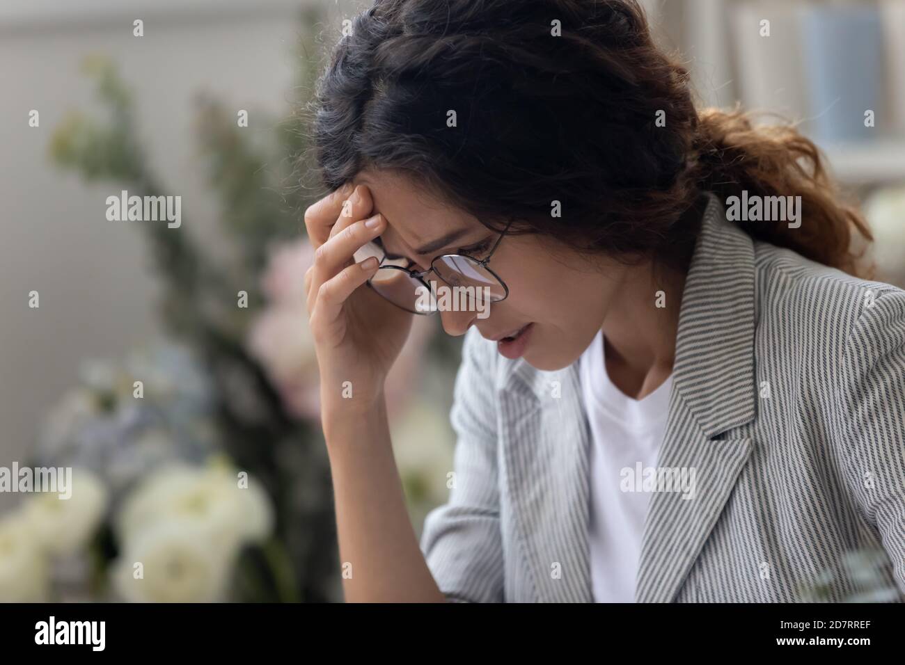 Unhappy woman feel distressed with bad news Stock Photo - Alamy