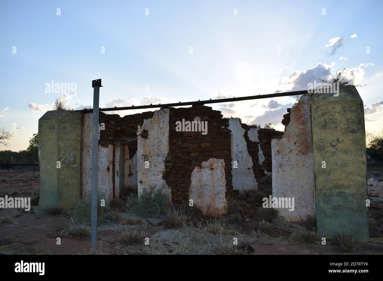 Noonkanbah station hi-res stock photography and images - Alamy