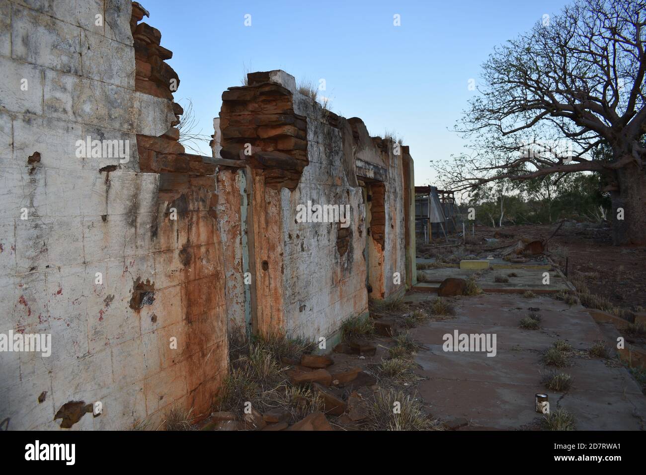 Old Noonkanbah Station Stock Photo - Alamy