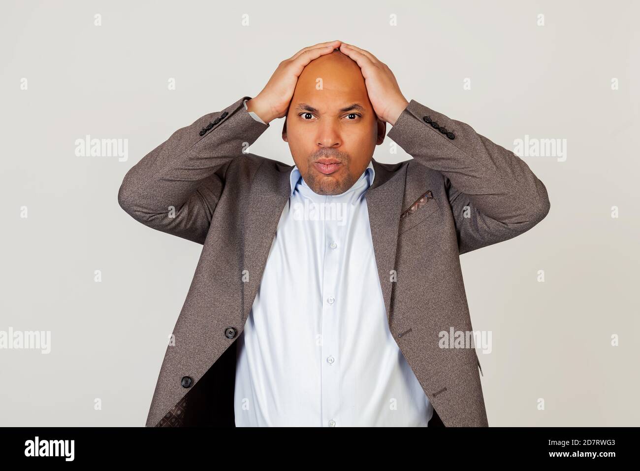 Men grabbing head hi-res stock photography and images - Alamy