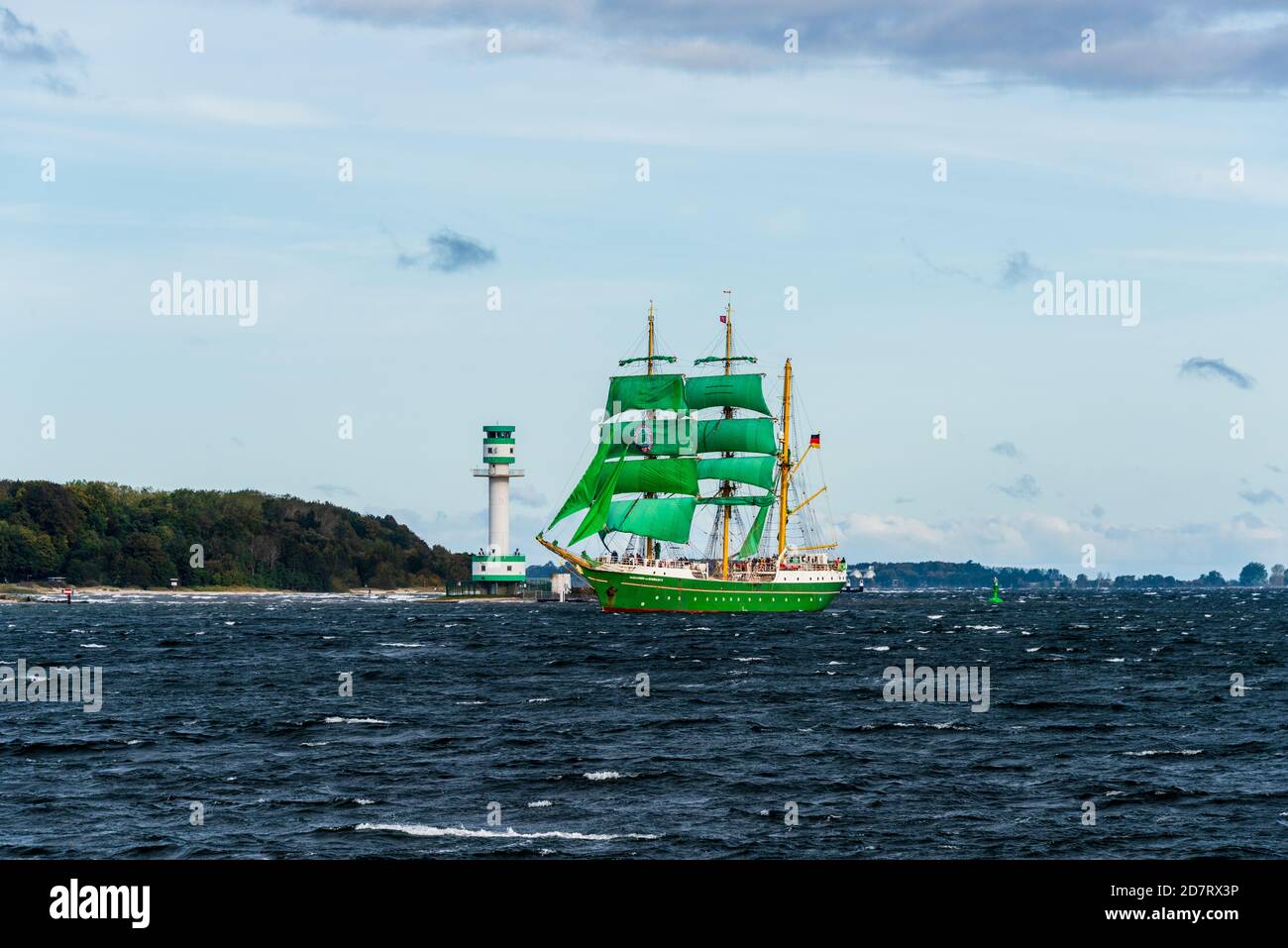 Segelschiff hi-res stock photography and images - Alamy