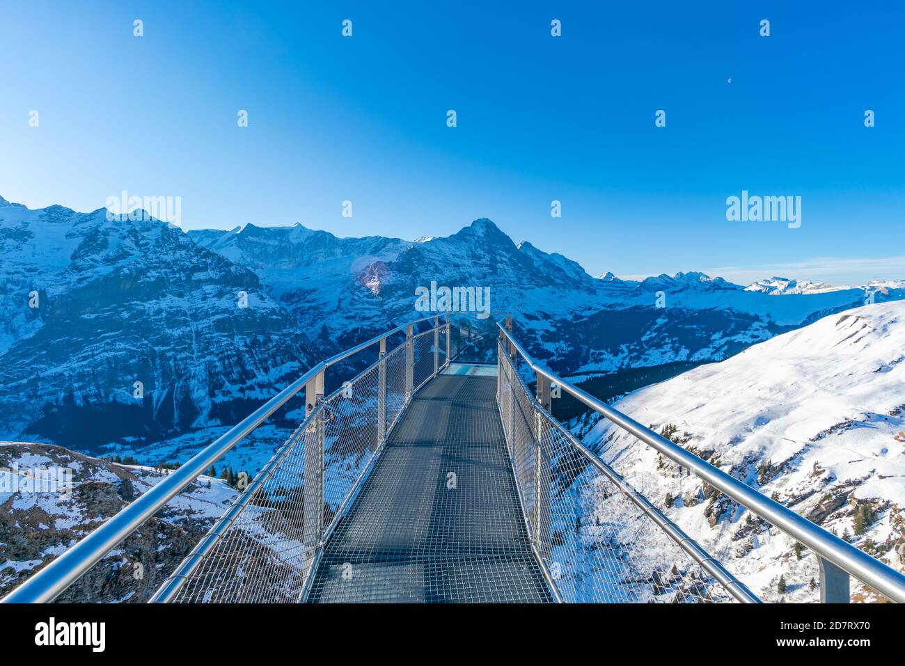Metal bridge of the Cliff Walk on First mountain with spectacular view ...
