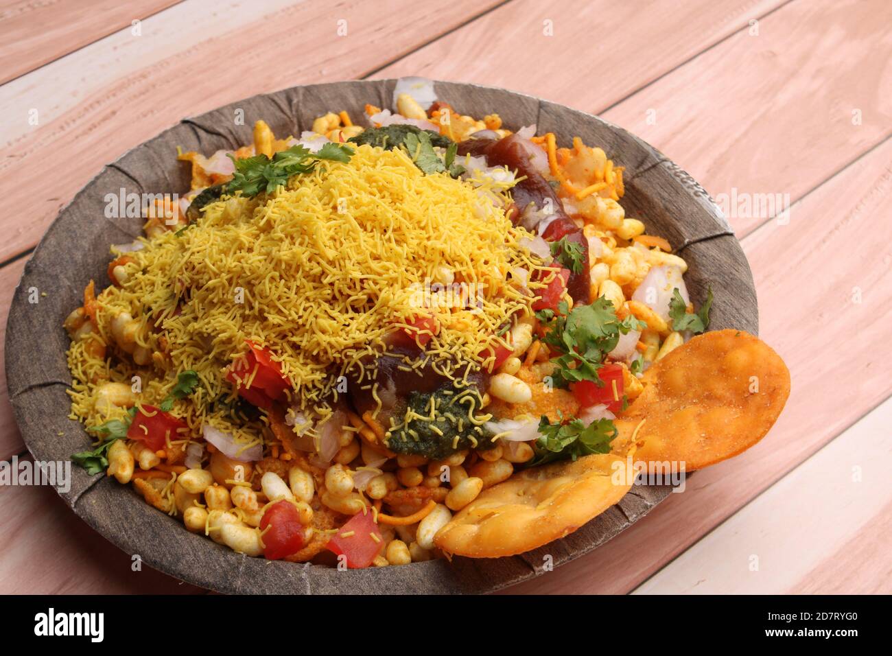 Mix chaat hi-res stock photography and images - Alamy