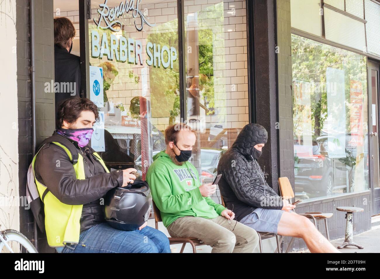 Busy Barber Shop in Melbourne During Coronavirus Pandemic Stock Photo ...